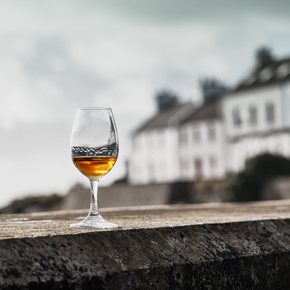 Port Charlotte 18 Islay Single Malt Whisky | Bruichladdich Distillery